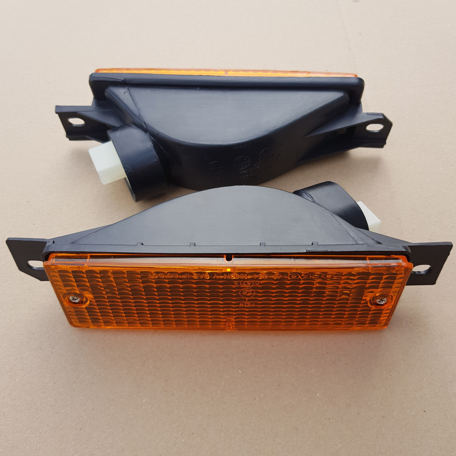 BMW E30 Turn Signal Indicators Light Front Bumper Corner Parking Lights ...