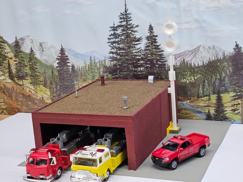 NEW BUILT O SCALE GAUGE FIRE STATION FOR TRAIN LAYOUT FIRE TRUCKS CHIEF ...