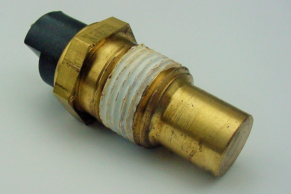 GM Water Coolant Antifreeze Temperature Sender Sending Unit Switch ...