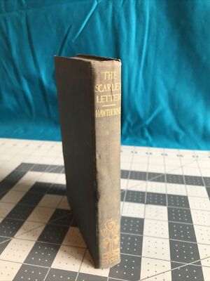 Vintage The Scarlet Letter by Nathaniel Hawthorne Modern Library ...