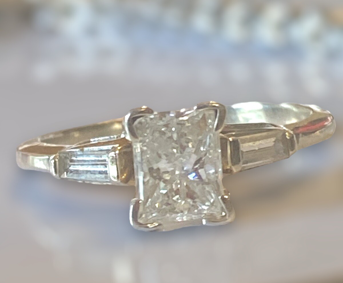 Beautiful 18k White Gold Natural Diamond Engagement Ring Size 7.5! | eBay