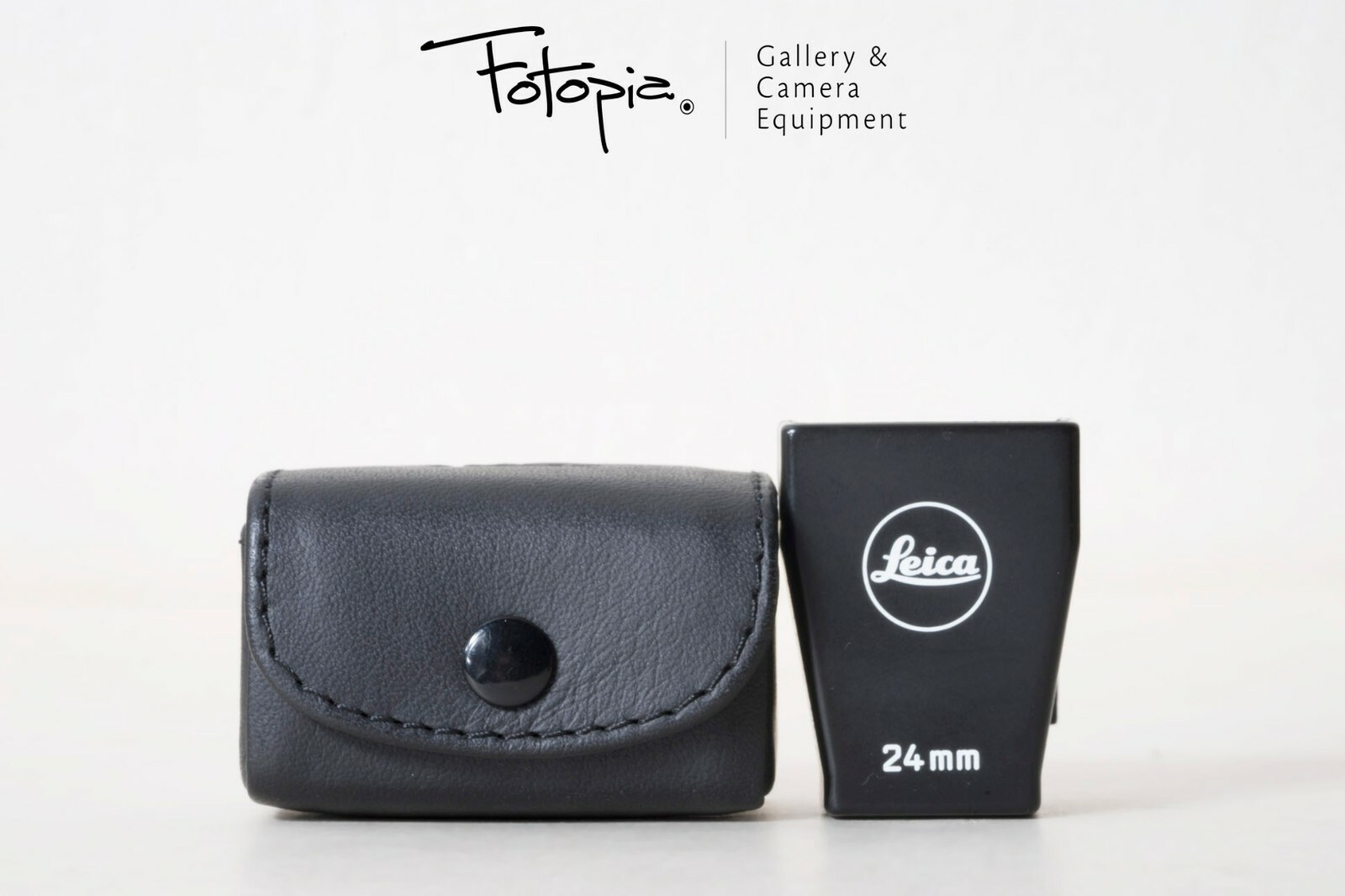 Leica 24mm Plastic Viewfinder - Hotshoe Lock / 12019 with case (~94-96% ...