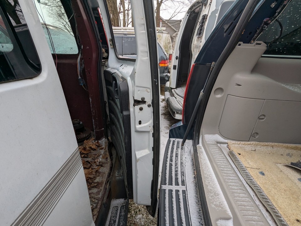 DOOR 96-24 Chevy GMC Van RIGHT BACK DOOR White | eBay