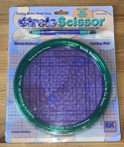 EK Success Circle Scissor Scrapbooking Cuts 120 Different Circles ...
