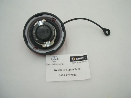 Genuine Mercedes-Benz Screw Fuel Filler Cap - Fits Various Models ...