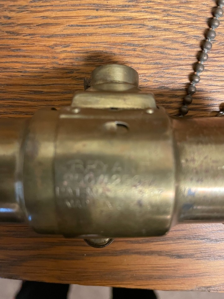 ANTIQUE BRYANT PULL CHAIN LAMP SOCKET | eBay