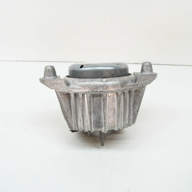 Mercedes-Benz C-class W204 Left Side Engine Mount A2122406317 Genuine ...