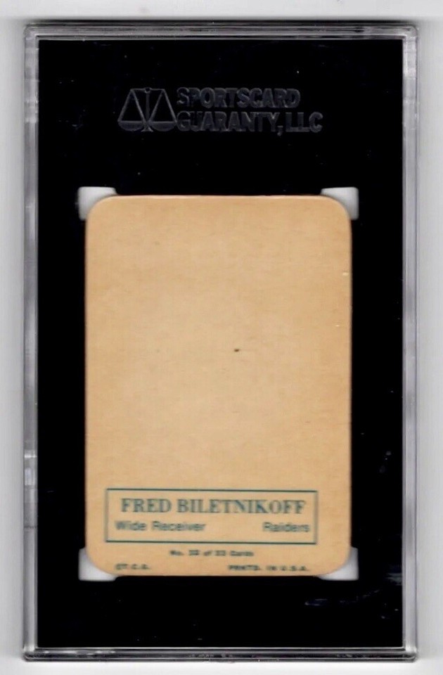 1970 topps football super glossy #32 Fred Biletnikoff SGC 8 Get this ...