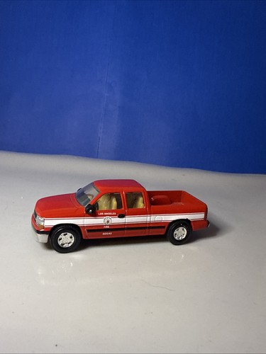 Custom Kitbashed 1:64 Los Angeles Fire Department Chevrolet Pickup | eBay