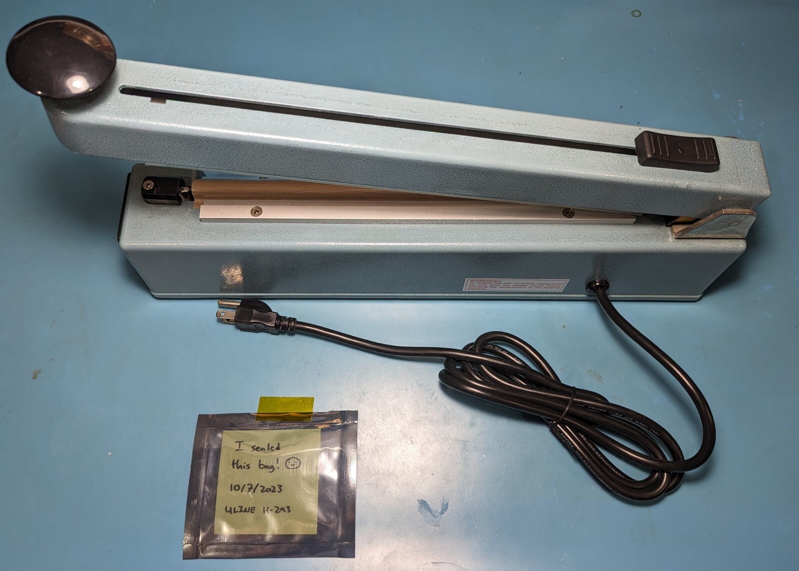 Uline 12" Impulse Poly Bag Sealer and Cutter Combo H-293 120v 146w for ...