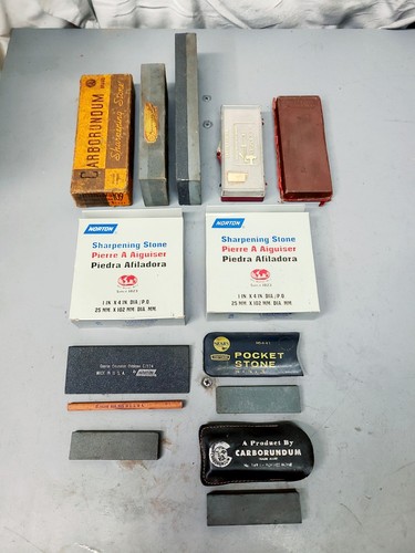 MISC. LOT OF SHARPENING STONE HONES BUCK KNIVES, NORTON, CARBORUNDUM ...