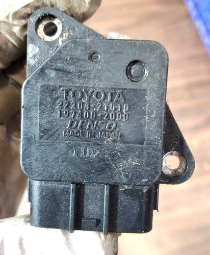 22204-21010 22204-07010 Toyota Mass Air Flow Sensor Tacoma , 4Runner ...