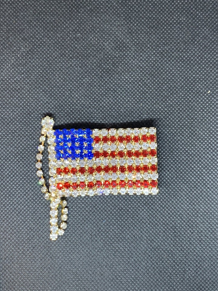 Vintage Rhinestone American Flag With Rhinestone Rope Pin Brooch. 2x2 ...