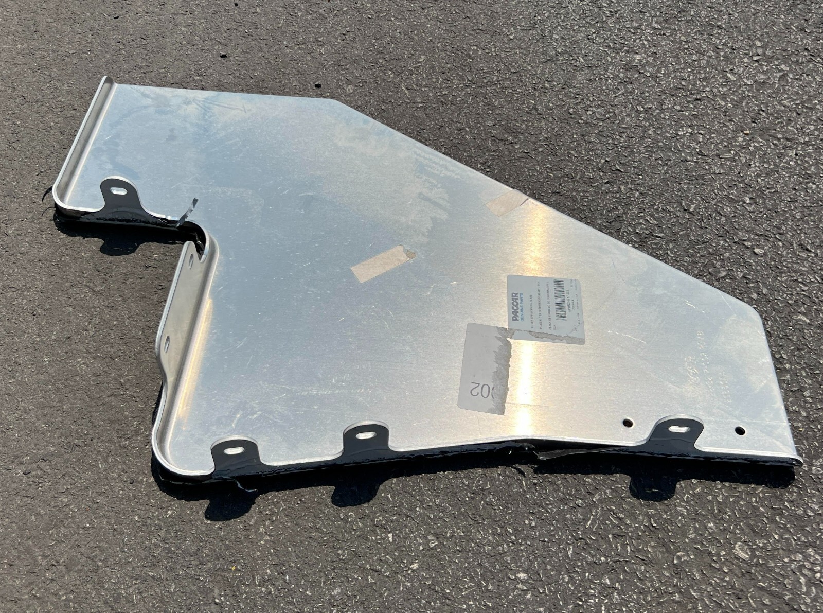 M22-6217-002 Genuine Paccar Spf/Scr End Plate Cover OEM - New | eBay