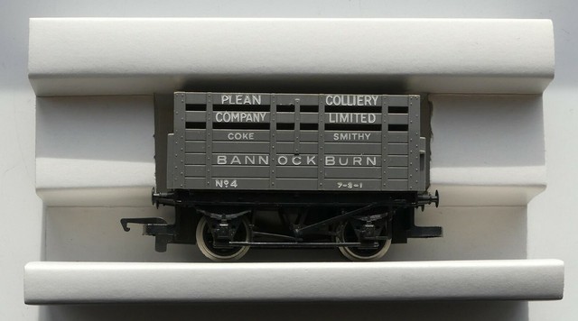 Hornby R101 Plean Colliery Bannockburn Coke Wagon Boxed. 411w online ...