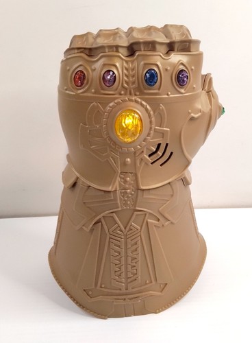 Marvel Avengers LIGHT & SOUND Electronic Thanos Infinity Gauntlet 2017 ...