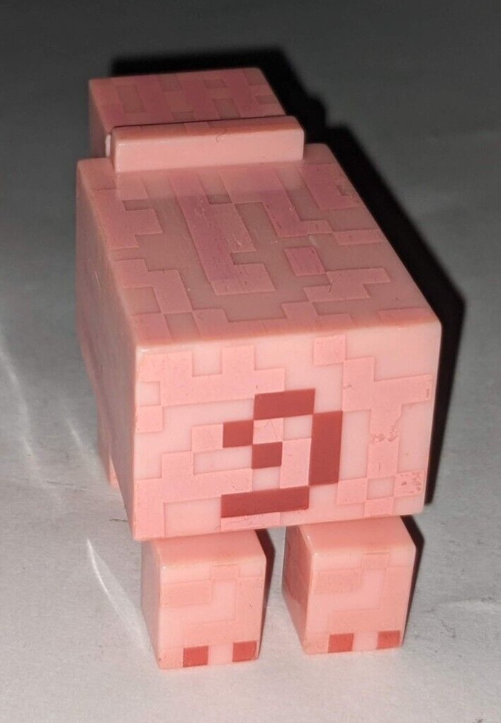 Minecraft Mojang Action Figure Pink Farm Pig Figurine Toy Fig RARE HTF ...