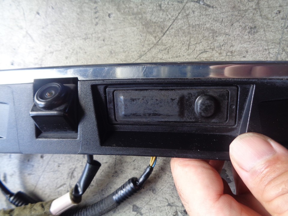 2013-2017 NISSAN PATHFINDER REAR TRUNK LID HATCH MOLDING TRIM PANEL W ...