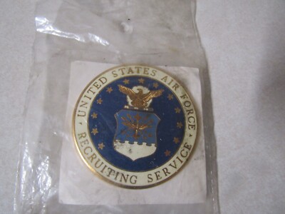 US MILITARY MEDAL BADGE IDENTIFICATION US AIR FORCE RECRUITING SERVICE ...