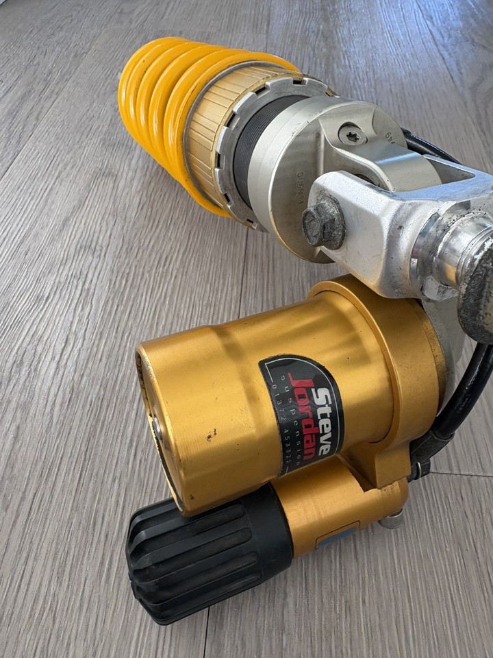 Suzuki GSXR 1000 K5 K6 Ohlins Rear Shock With Preload Adjuster. | eBay UK