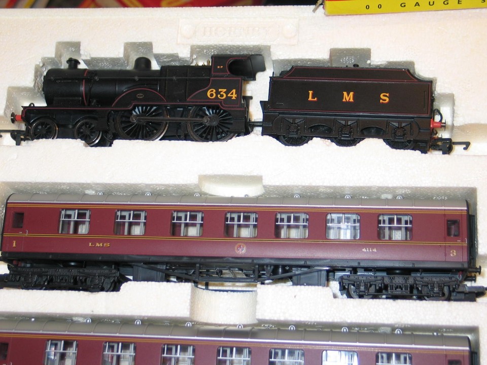 HORNBY 00 LMS 4-4-0 CLASS 2P LOCO TRAIN PACK LIMITED EDITION R.2172 ...