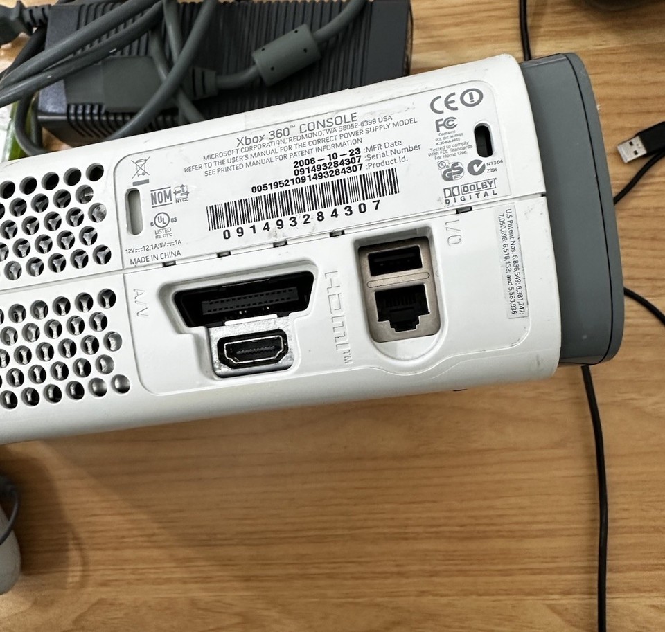 Microsoft Xbox 360 White 60GB HDD Tested Working Cracked, Disc Tray ...