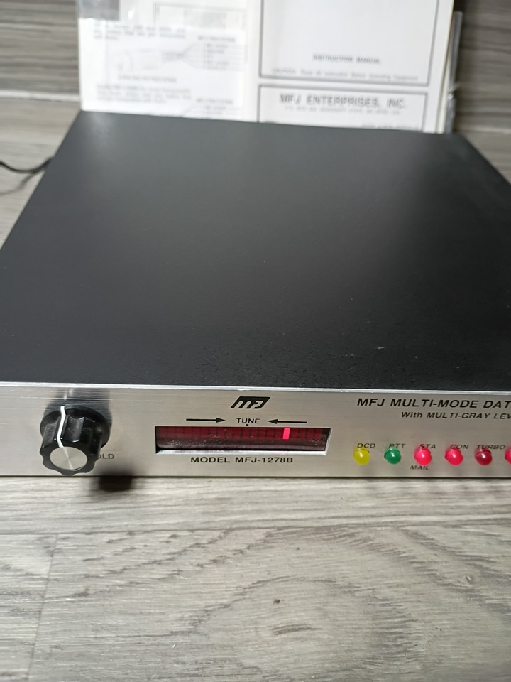 MFJ 1278B Multi-mode data controller w/Multi Gray Level Modem And ...