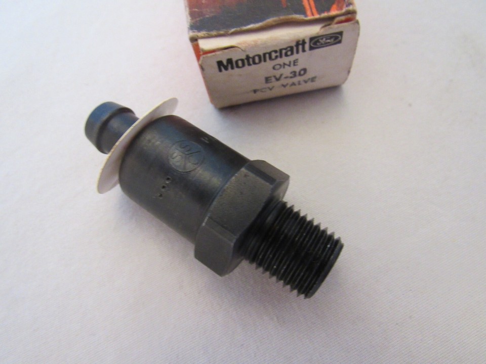 NOS 1966-67 Chevy Vette Camaro Chevelle SS Z28 302 327 396 PCV Valve ...