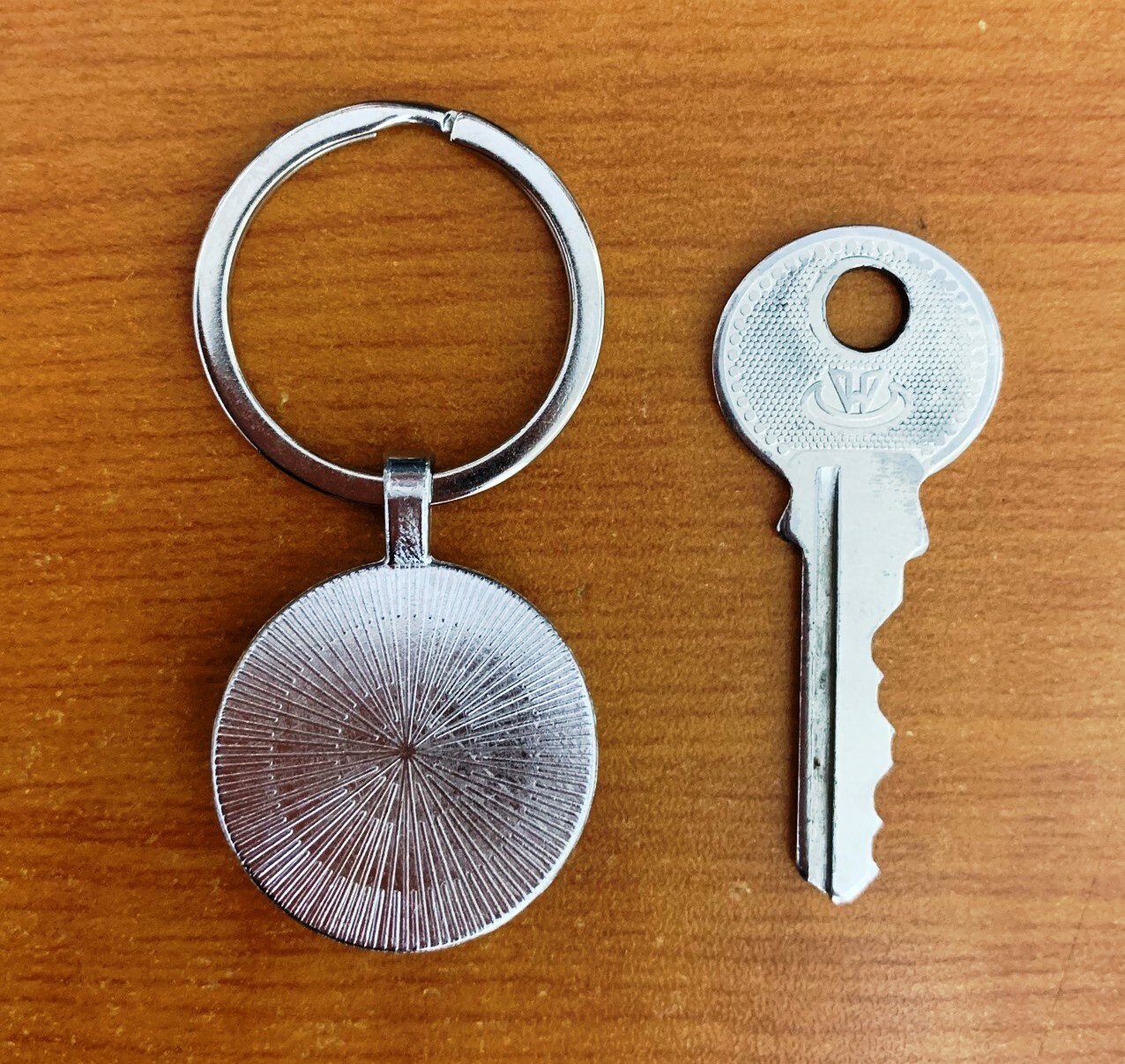 Rat Fink Gang Novelty Key Ring Key Chain Stromberg Edelbrock Holley ...