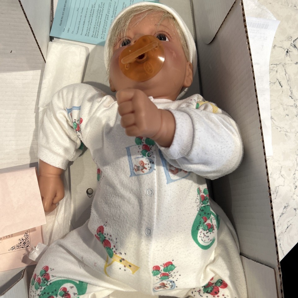 Lee Middleton Doll Infant Cuddle Me Baby ABC 2001 W Box W C Of A. New ...