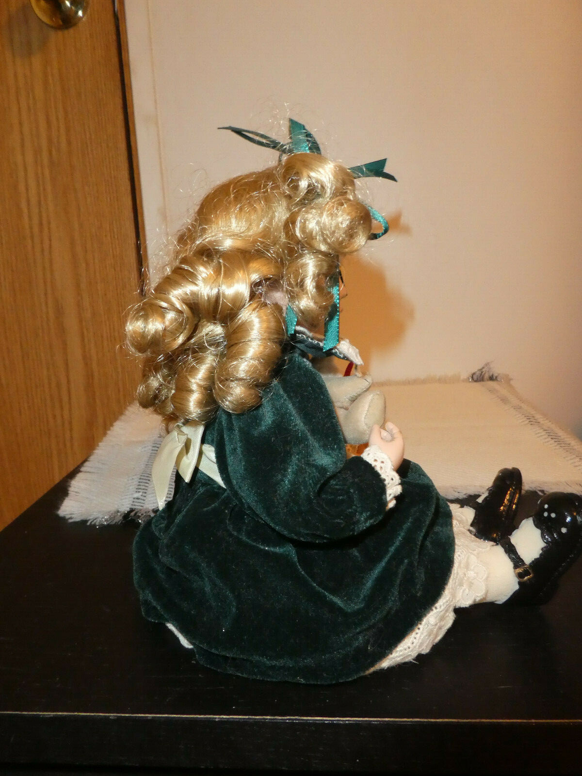 BOYDS BEAR TBC 2000 NOEL PORCELAIN GIRL DOLL 4911 VICTORIAN BEAR ...