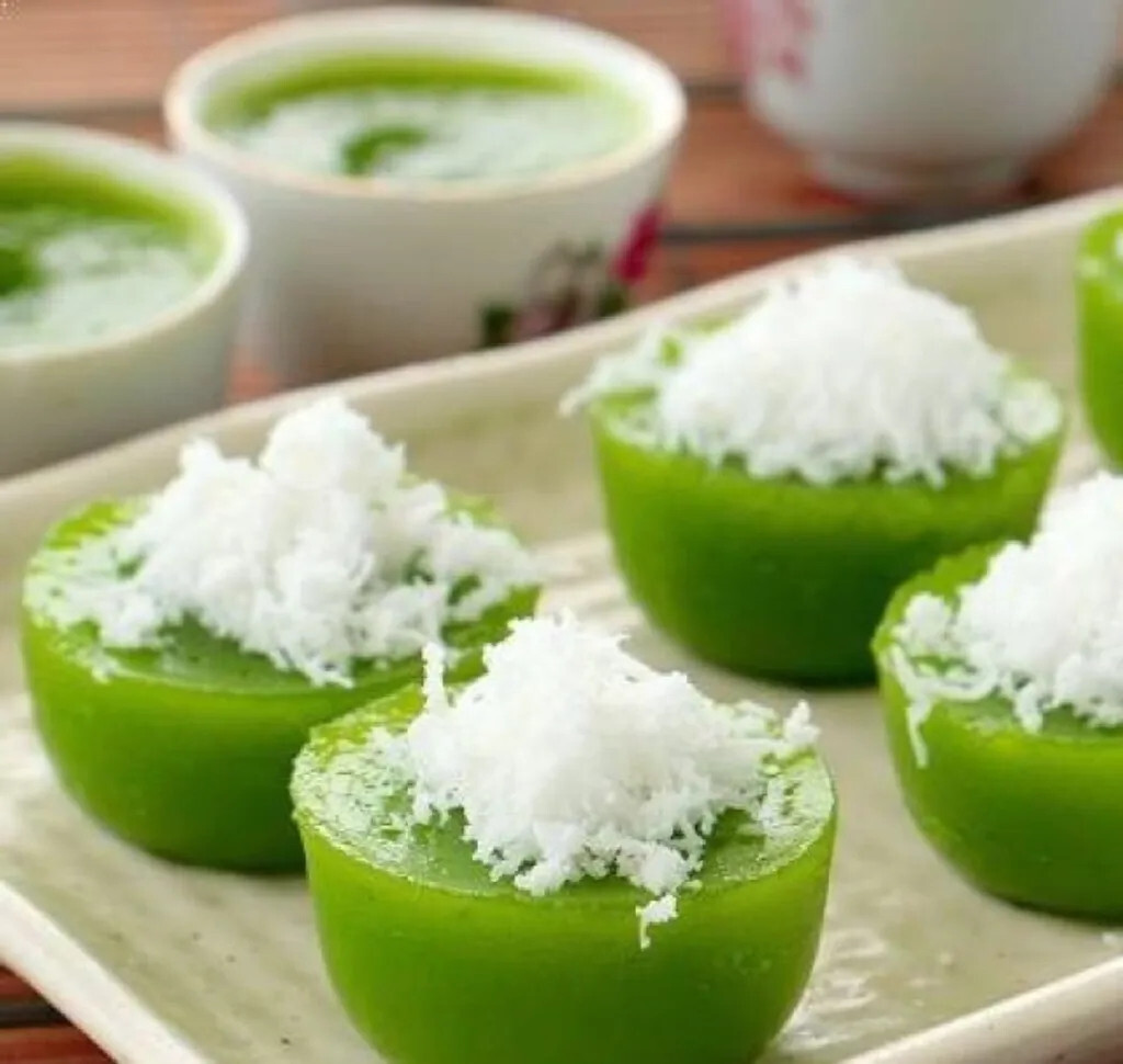 Puto Mold Talam Pichi Kutsinta Lompang Red Color 36 pieces 5cm Kueh ...