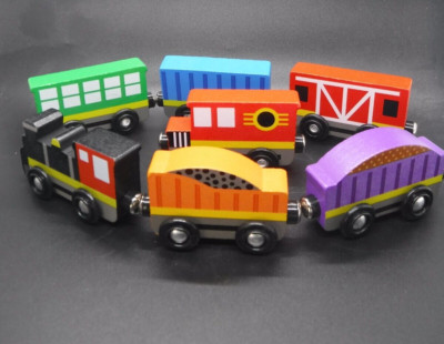 Melissa & Doug Wooden Magnetic Train Cars Set of 7 | eBay