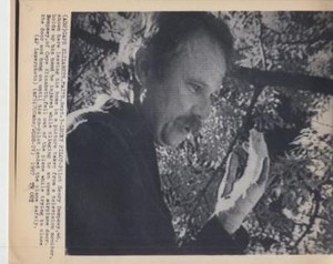 Lucky Pilot- Pilot Henry Dempsey show above leaving his house 9/3/87 ...