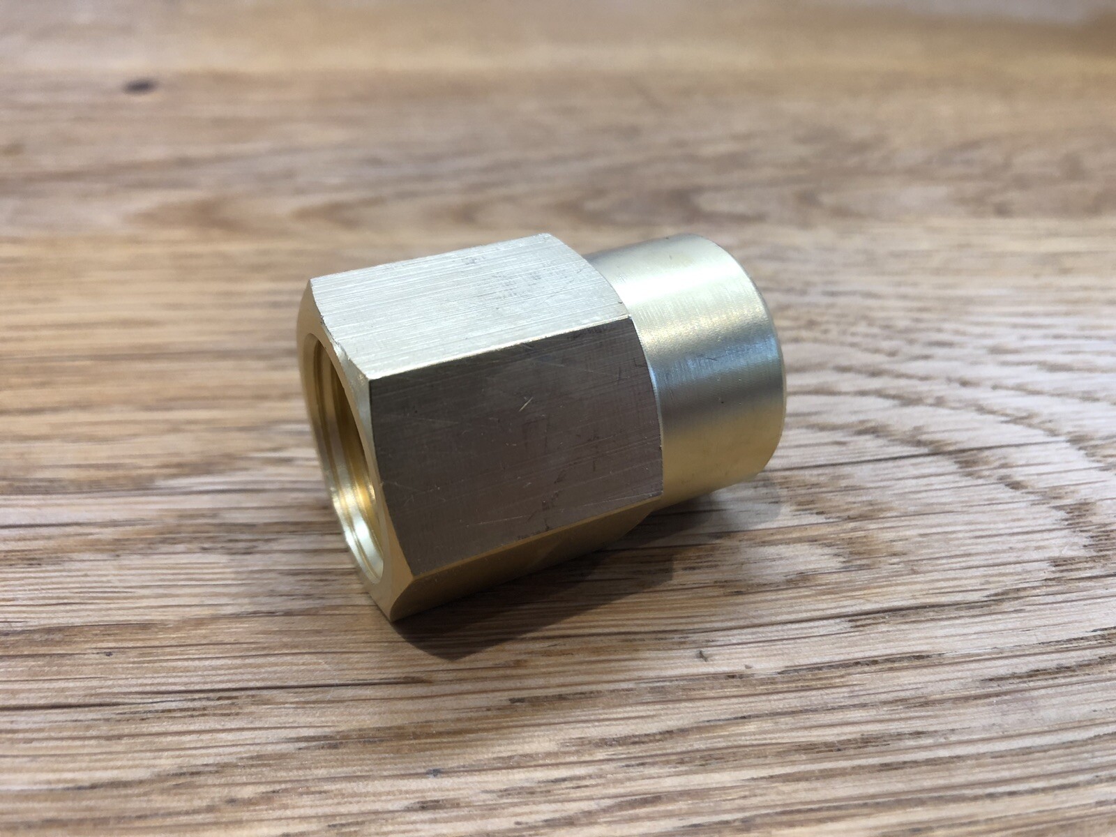 GAS REGULATOR ADAPTOR ARGON REGULATOR TO CO2 BOTTLE FITTING CONNECTOR ...