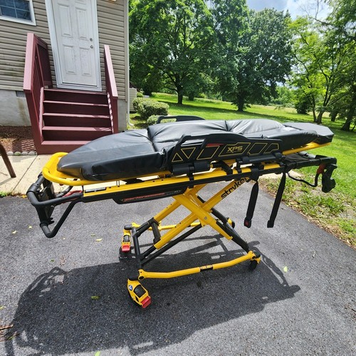 Stryker Performance Pro XT 6086 Ambulance Cot 700lb with Power Load ...