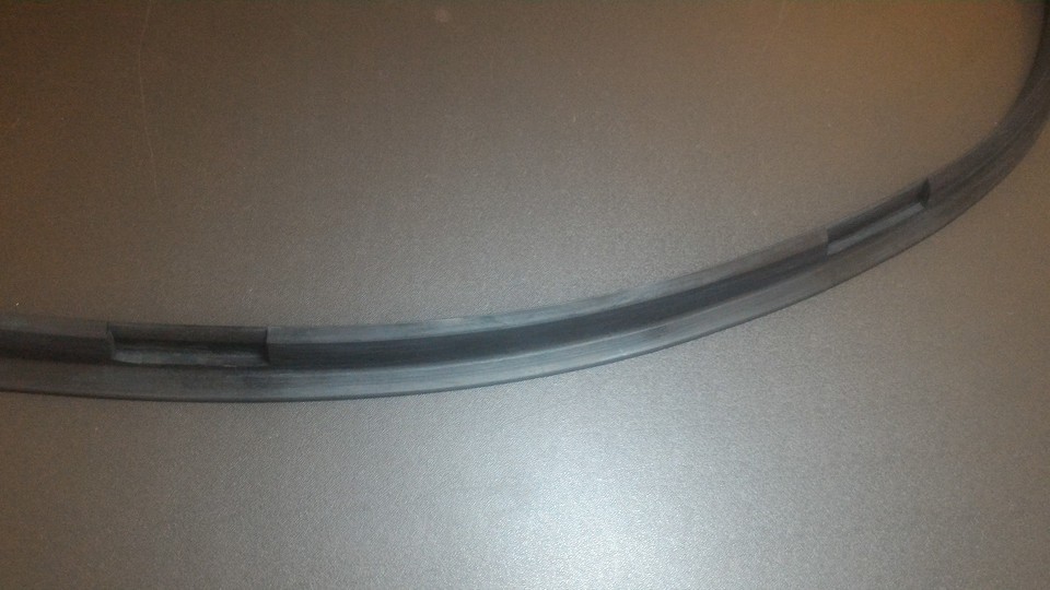 BMW X3 E83 Windshield Wiper Cowl Cover/Seal/Trim Rubber Strip | eBay