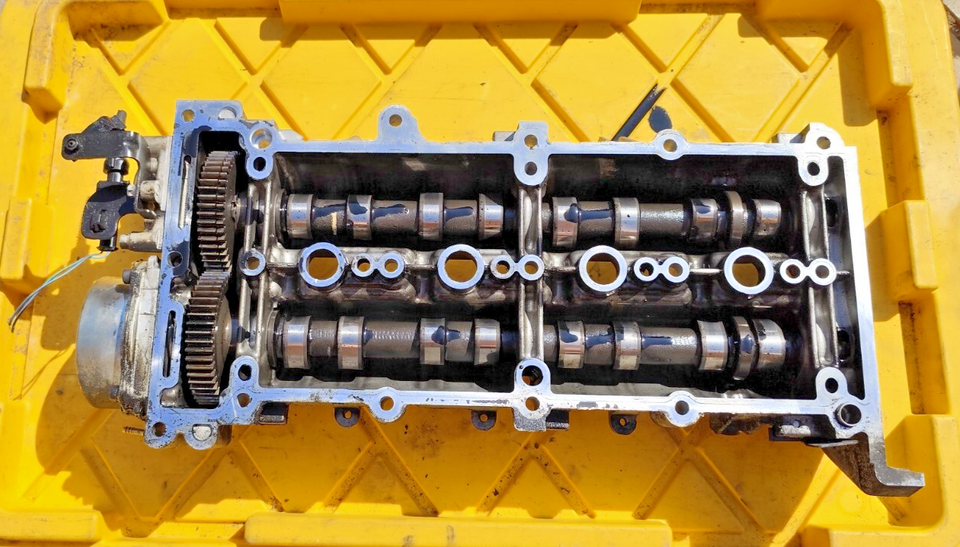 VAUXHALL INSIGNIA ROCKER COVER 55565668 | eBay UK