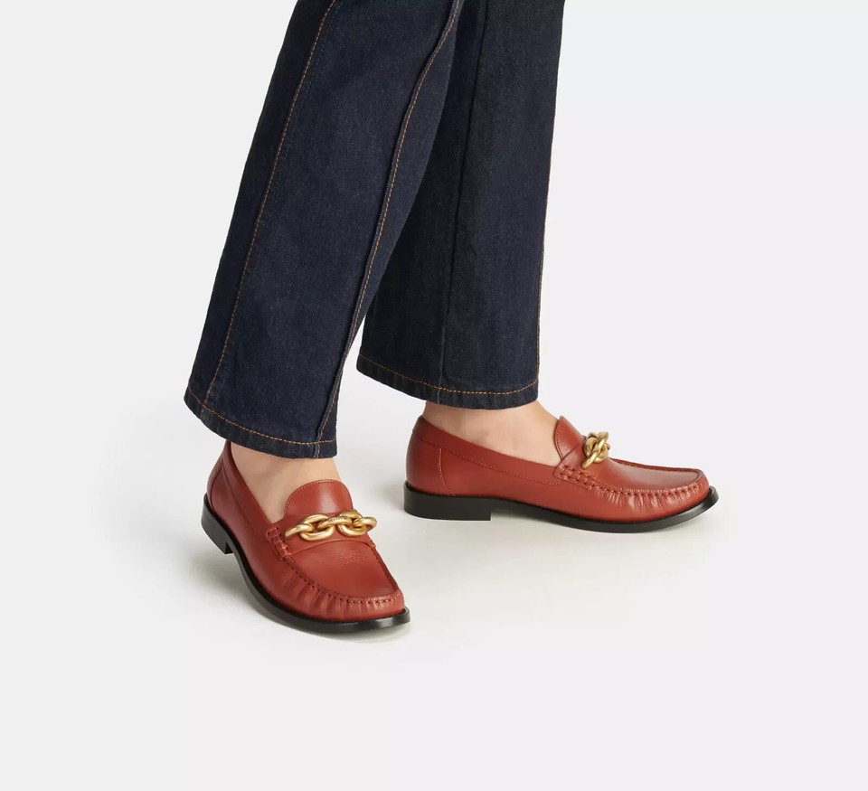 COACH Jess Leather Chunky Chain Link Logo Accent Loafer Flats Womens ...