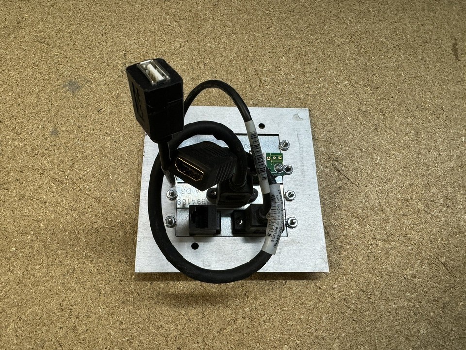 Extron Wall Plate AAP 102 w/ HDMI USB Computer IN Audio IN Black | eBay