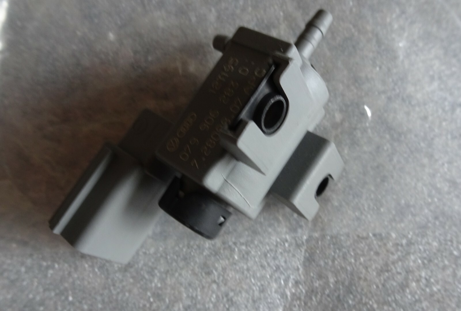PORSCHE CAYENNE S 2011- 18 HYBRID CHANGOVER VALVE 95960512321 NEW OEM ...