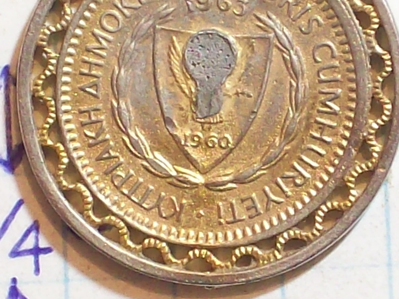 PENDANT COIN 25 MILS CYPRUS KYTTPIAKH DHMOKPATIA KIBRIS CUMHURIYETI ...