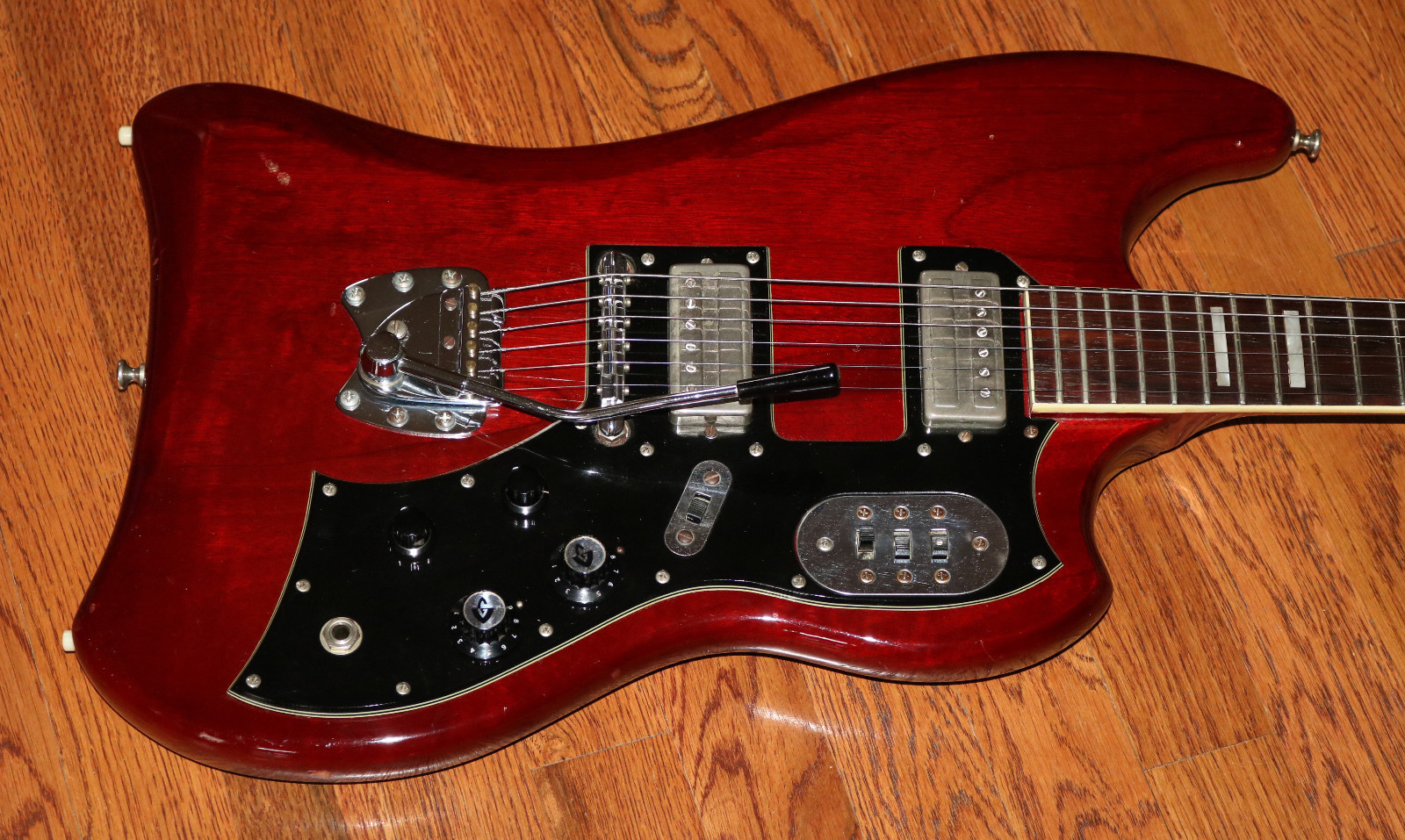 Vintage Guild Guitars for Sale