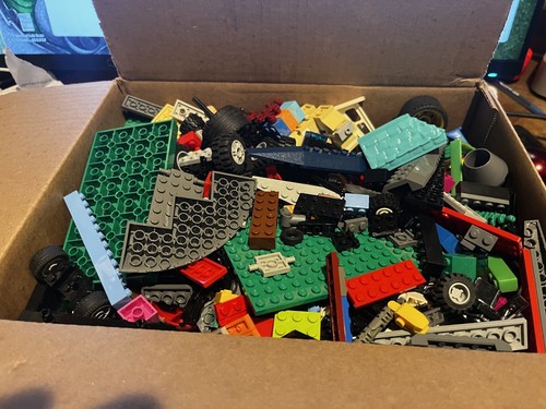 LEGO - 5 lbs LEGO Bulk Lot – Genuine lego, Misc lego pieces / FREE ...