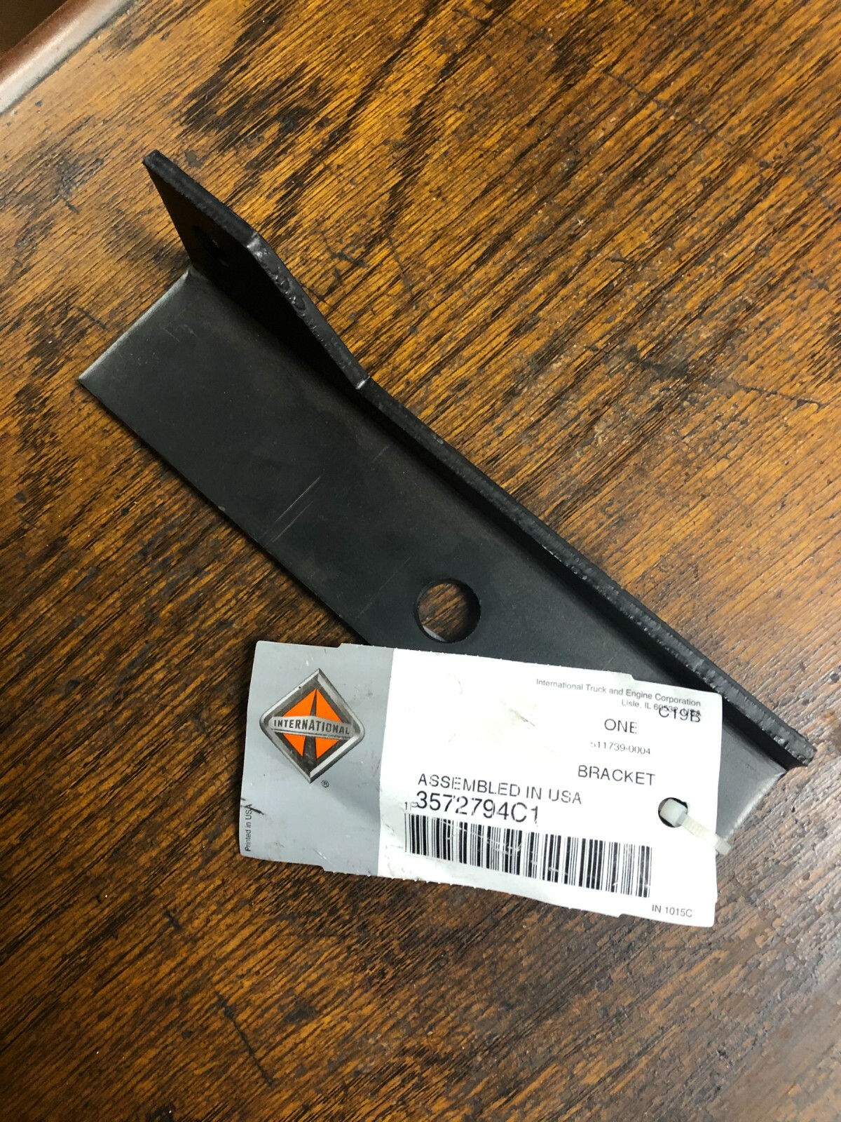 INTERNATIONAL BRACKET 3572794C1 *FREE SHIPPING* | eBay