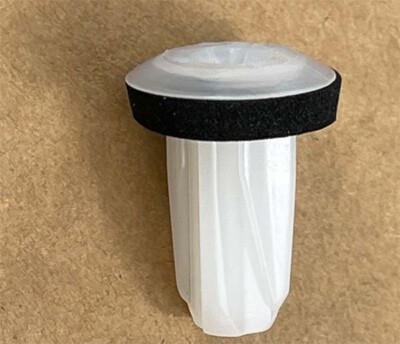 SF 67131 - Wheelhouse Liner Screw Grommet for Land Rover RYH500840 ...