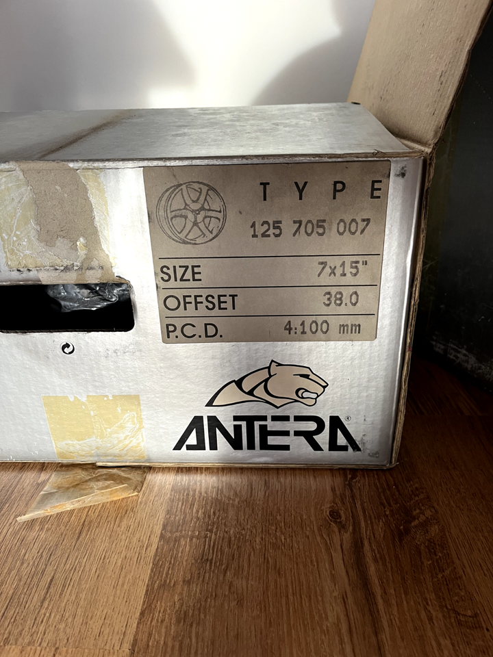 Antera 125 twin 3 spoke NOS trispoke new old stock 7x15 4x100 retro ...