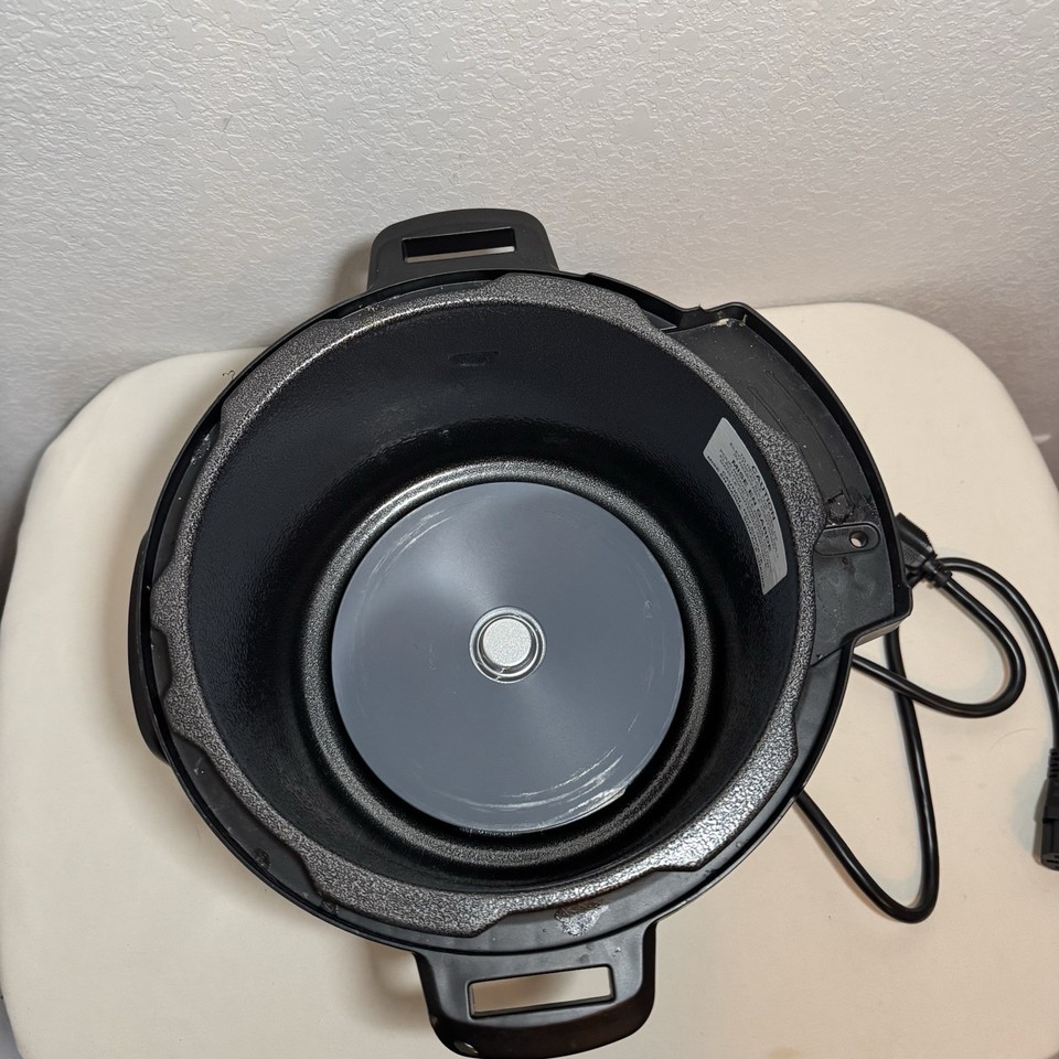 Instant Pot Model Smart WIFI 60 6Qt Pressure Cooker No Lid No Pot ...