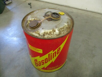 Vintage Round Metal 5 Gallon Gas Can Gasoline Midwest Can Company Retro ...