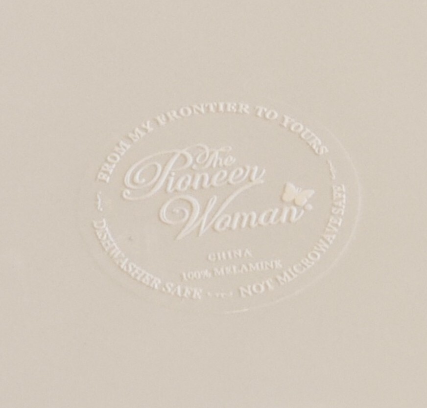 Pioneer Woman Mingling Board Sets ( 4-Appetizer Plates each ) Pre-Owned ...